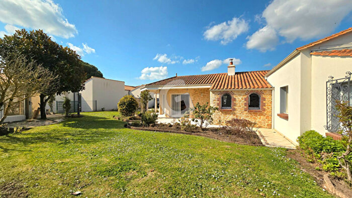 Maison à vendre - Jard-sur-Mer - 5 pièces - 3 chambres