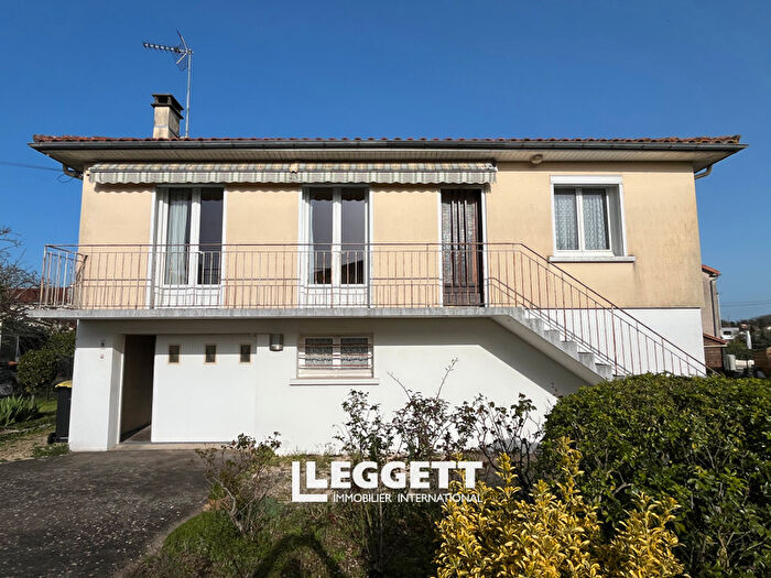 Maison à vendre - Ruffec - 3 pièces - 2 chambres