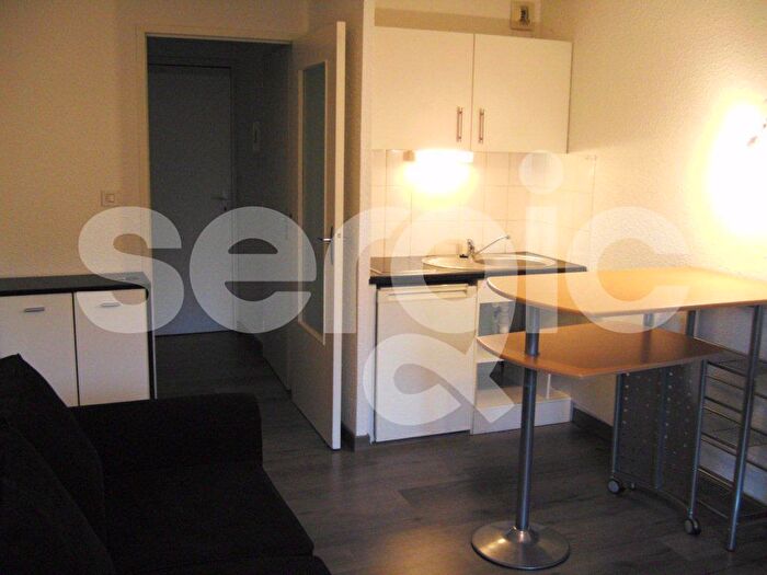 Appartement à louer - Angers, Madeleine, Saint-Léonard, Justices - 1 pièce