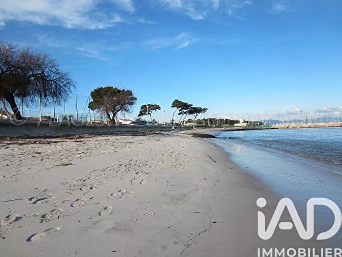 Maison à vendre - Hyères, La Capte - 5 pièces - 2 chambres