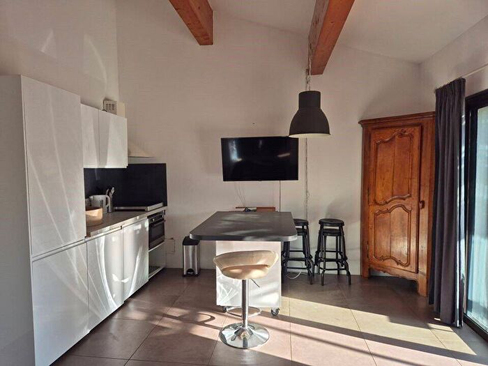 Appartement 3 pièces à Peripherie, Cassis, à louer
