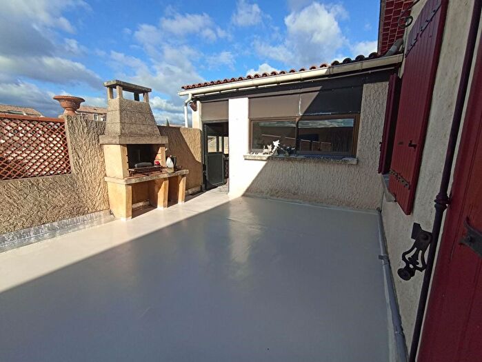 Centre, Pierrelatte : Maison 8 pièces à vendre