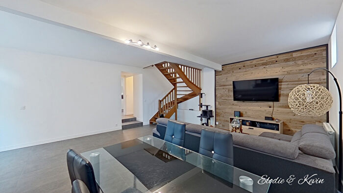 Appartement à vendre - Trévoux - 4 pièces - 3 chambres