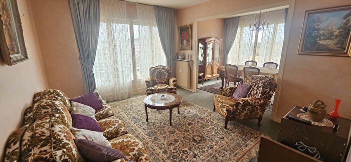 Appartement à vendre - Dijon, Chartreuse - 4 pièces - 2 chambres