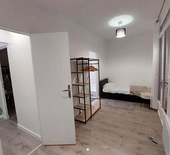 Appartement à louer - Les Marnaudes, Rosny-sous-Bois - 1 pièce