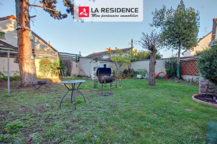 Maison à vendre - Sartrouville, Les Dix Arpents - 4 pièces - 3 chambres