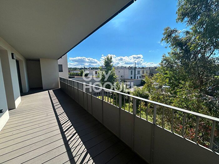Appartement 3 pièces à louer - Le-Fort, Meyzieu