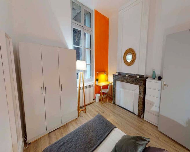 Centre Historique, Montpellier : Appartement 1 pièce à louer
