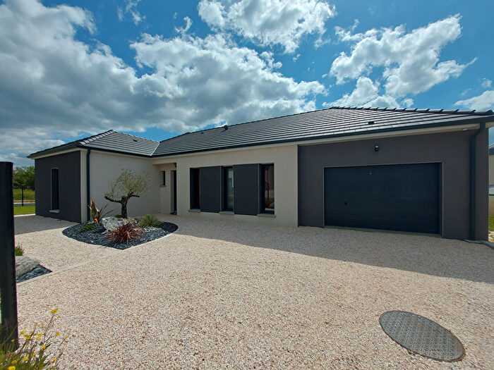 Maison à vendre - Bourges, Aéroport, Vauvert, Pierrelay, Pissevieille - 4 pièces - 3 chambres