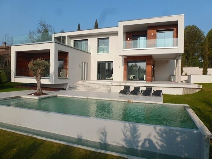 Maison à vendre - Écully, Les Serres, Vivier - 7 pièces - 5 chambres