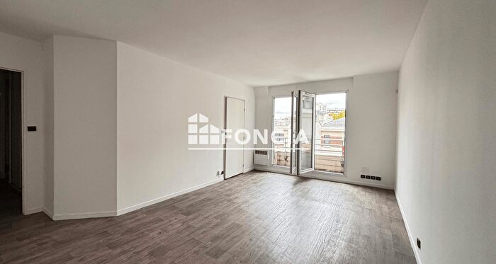 Appartement à vendre - Paris e , Porte de Clignancourt, Porte Montmartre, Moskowa - 2 pièces - 1 chambre