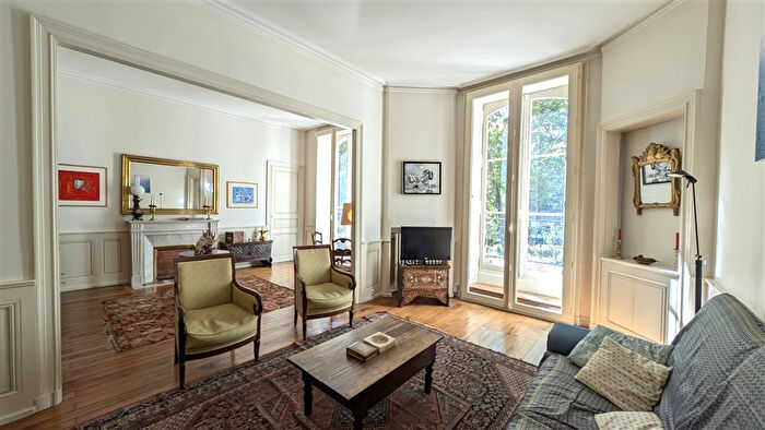 Appartement à vendre - Nantes, Centre-ville - 4 pièces - 3 chambres