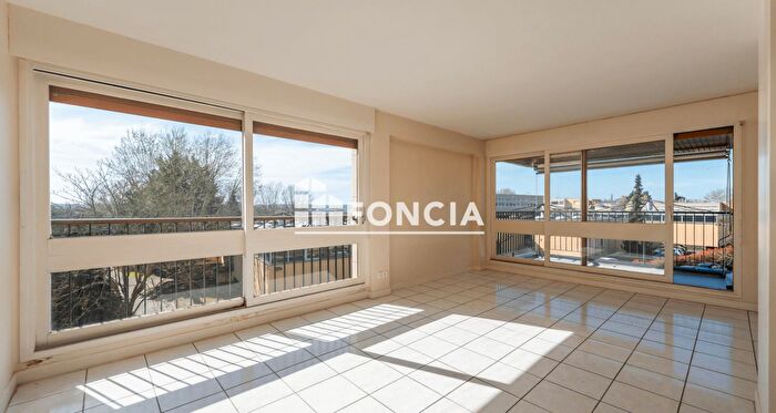 Appartement à vendre - Le Chesnay, Pré-Vert - 2 pièces - 1 chambre