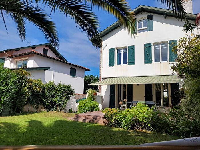 Maison à vendre - BayonneBayonaBaiona, Arènes - 7 pièces - 5 chambres