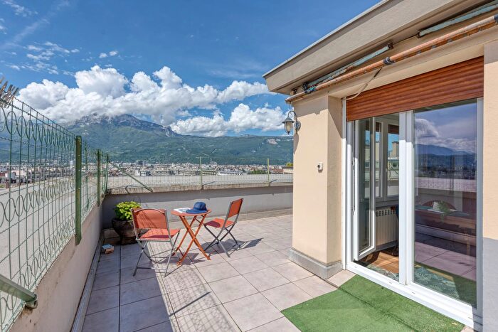 Appartement 2 pièces à vendre à Grenoble, Bajatière