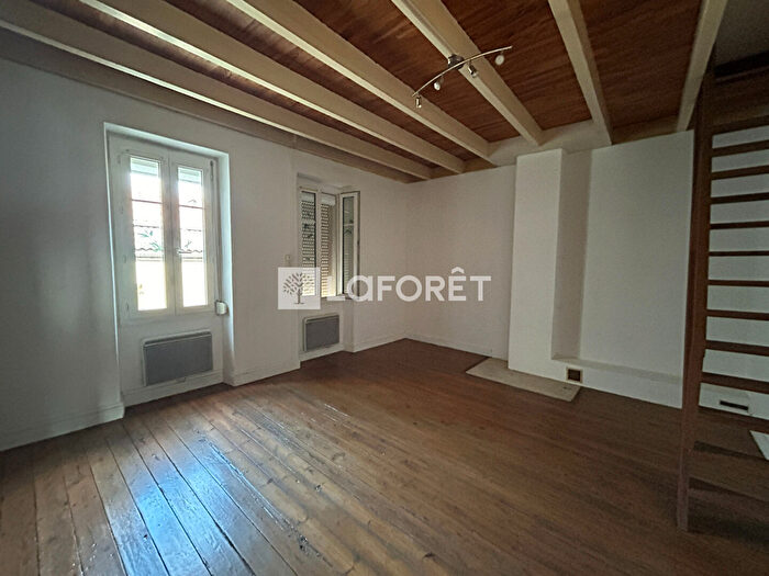 Maison à vendre - Montlieu-la-Garde - 5 pièces - 2 chambres