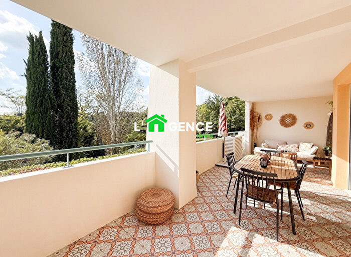 Appartement 3 pièces à vendre à Aix-en-Provence, Saint-Donat, Les Platanes