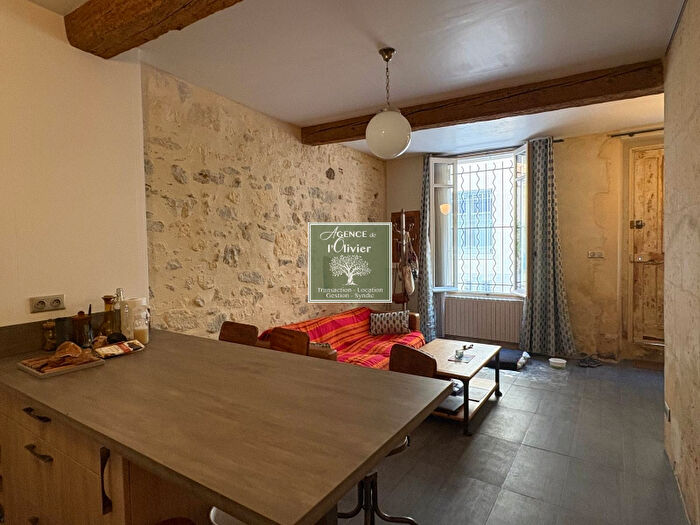 Arles, Centre-ville : Maison 4 pièces à vendre