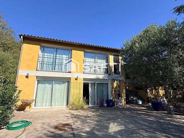 Maison 8 pièces à Valence, à vendre