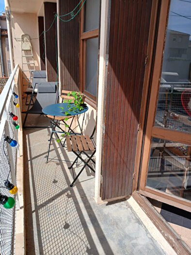 Appartement à louer - Marseille er , Saint-Charles - 3 pièces - 2 chambres