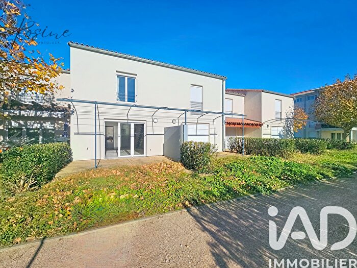 Appartement à vendre - Saint-Martin-de-Crau - 3 pièces - 2 chambres