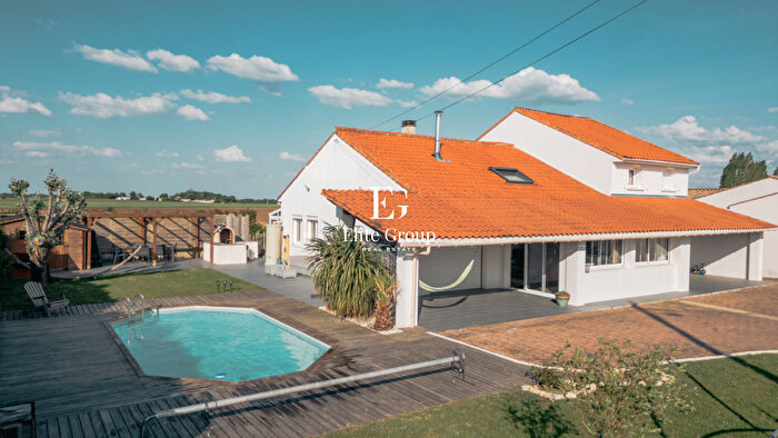 Maison 7 pièces à vendre - Breuil-Magné