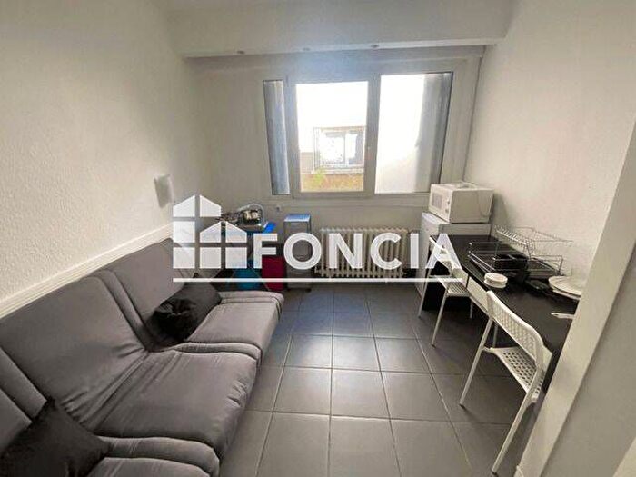 Poincaré-Foch-Anatole France, Nancy : Appartement 1 pièce à louer