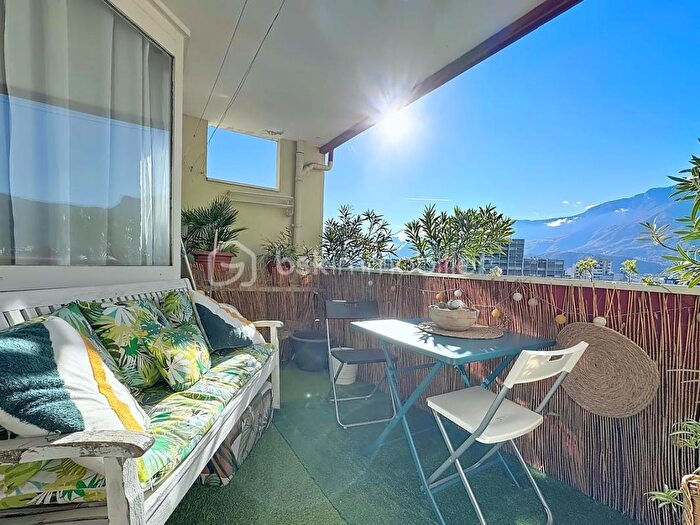 Appartement à vendre - Grenoble, Villeneuve - 3 pièces - 2 chambres