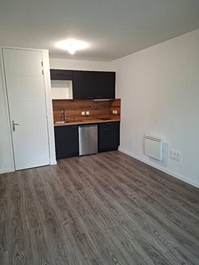 Appartement à louer - Laon Zola-Neufchâtel-Orgeval, Reims - 2 pièces - 1 chambre
