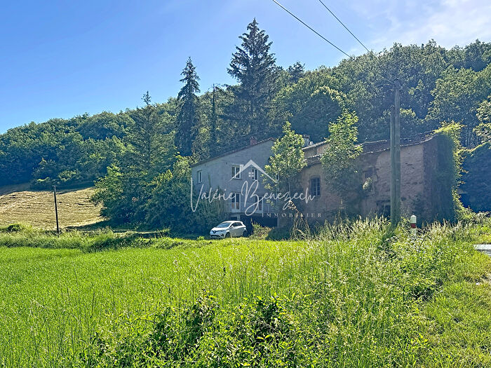 Saint-Izaire : Maison 4 pièces à vendre