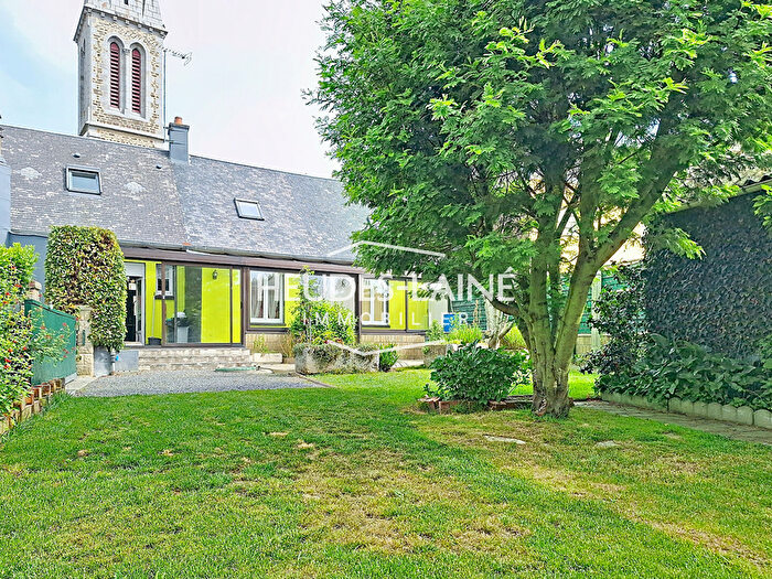 Isigny-le-Buat - Maison 5 pièces à vendre