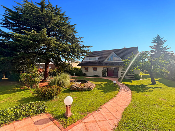 Maison à vendre - Dammarie-les-Lys, Château Gaillard, Roles, Justice - 8 pièces - 5 chambres