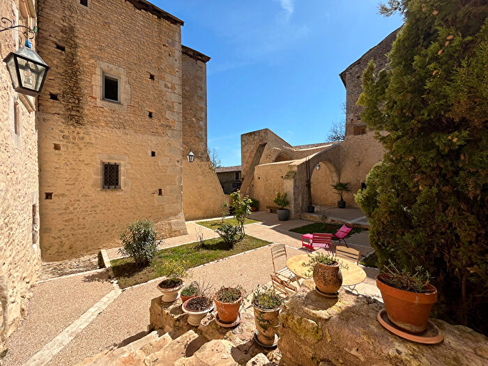 Iteuil - Maison 8 pièces à vendre