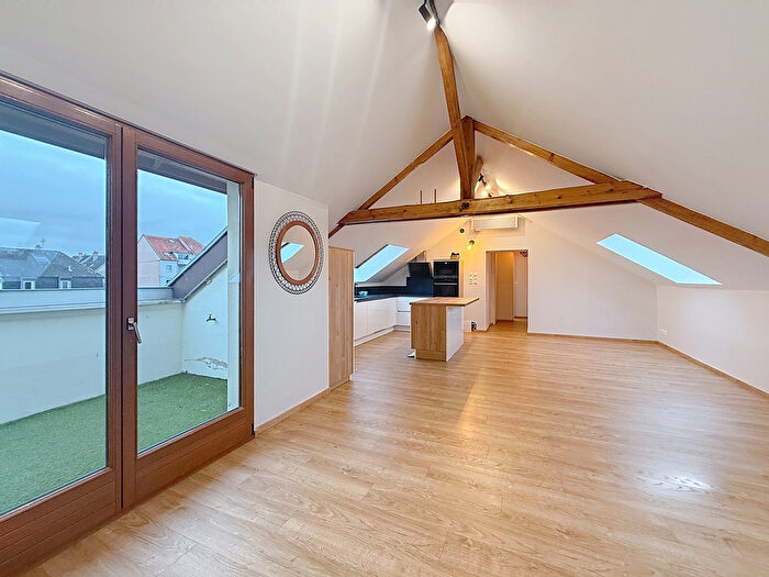 Appartement à vendre - Yutz, Saint Martin - 5 pièces - 3 chambres