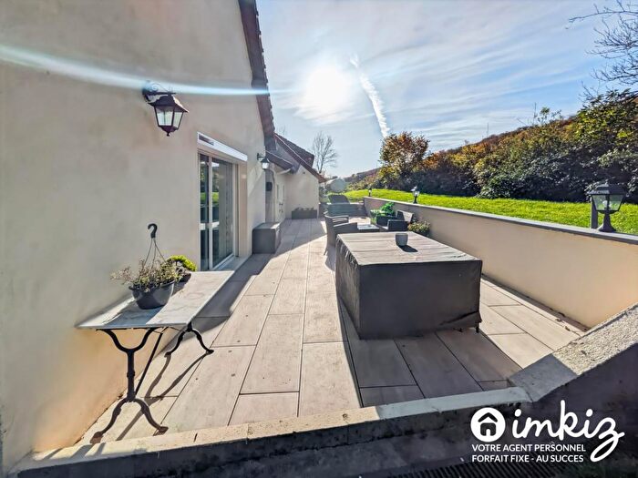 Maison à vendre - Chaulgnes - 7 pièces - 4 chambres