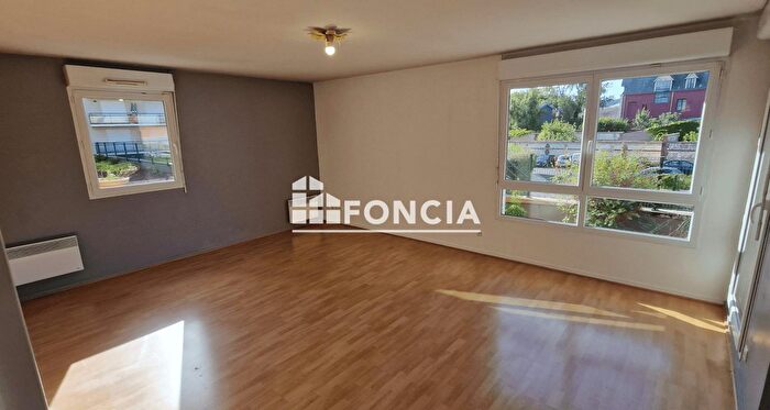 Appartement à vendre - Elbeuf, La Cerisaie, Cours Carnot - 3 pièces