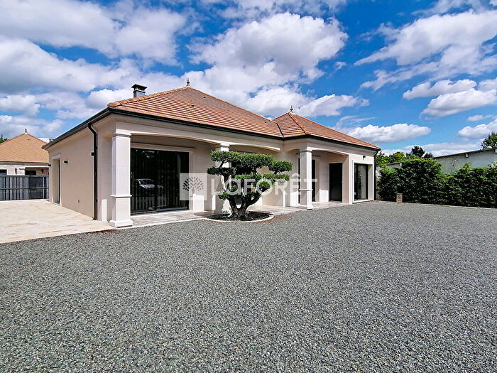 Maison 5 pièces à vendre à Mignières