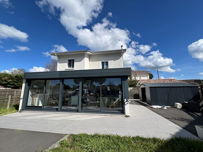 Maison à vendre - Gujan-Mestras, Meyran - 6 pièces - 4 chambres