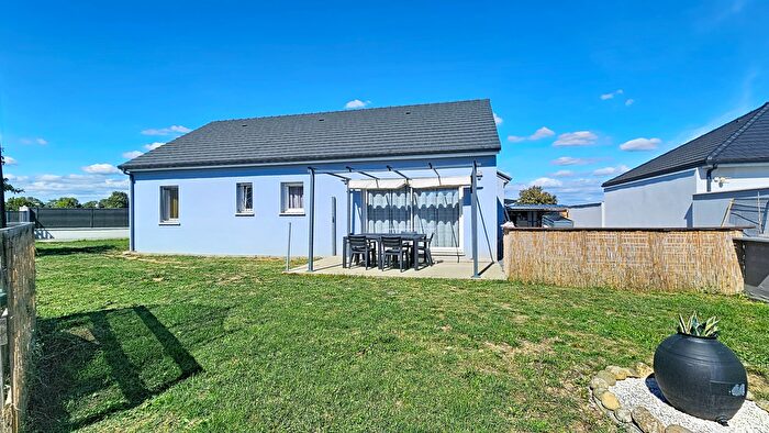 Maison 5 pièces à vendre à Louey