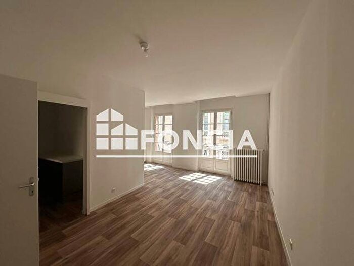 Centre Ville, Montauban : Appartement 2 pièces à louer