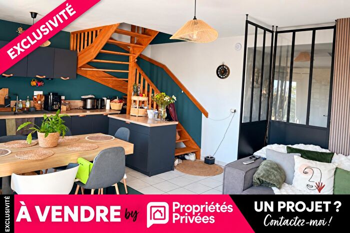 Rumilly, Les Collines, Nord : Maison 4 pièces à vendre