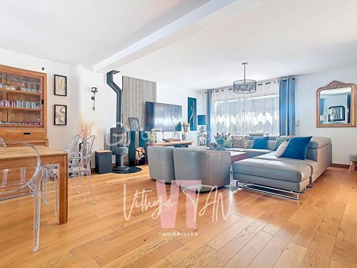 Maison à vendre - Bailly-Romainvilliers - 7 pièces - 5 chambres