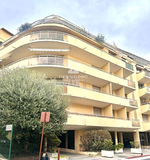 Grasse, Centre-ville Nord - Appartement 1 pièce à louer