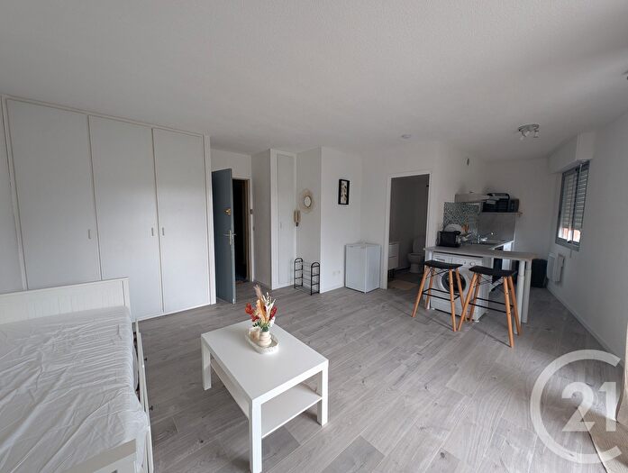 Appartement à louer - Bordeaux, Orangers, Les Pins Francs - 1 pièce