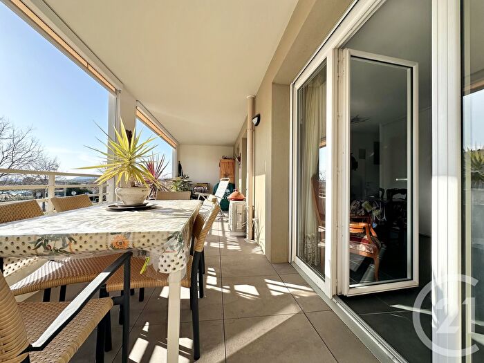 Appartement 3 pièces à vendre - Saint-Cyr-sur-Mer, Gare, La Miolane, Bel-Air
