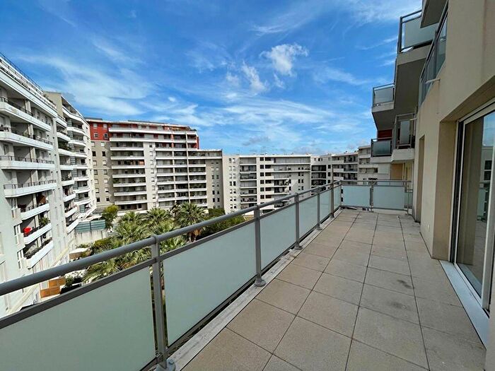 Le Rouet, Marseille 8ème arrondissement : Appartement 2 pièces à louer
