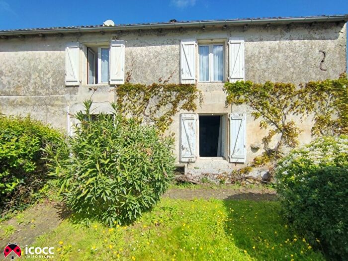 Maison à vendre - Sainte-Gemme-la-Plaine - 4 pièces - 2 chambres