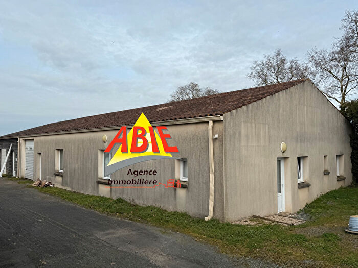 Maison à vendre - Nieul-sur-lAutise - 2 pièces - 1 chambre