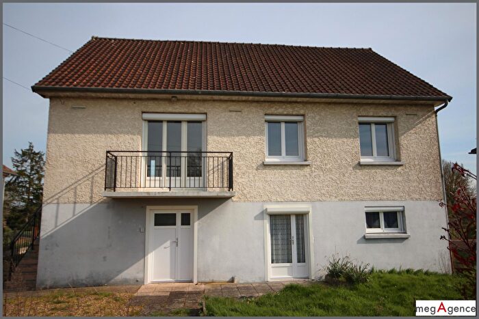 Maison à vendre - Château-du-Loir - 5 pièces - 3 chambres