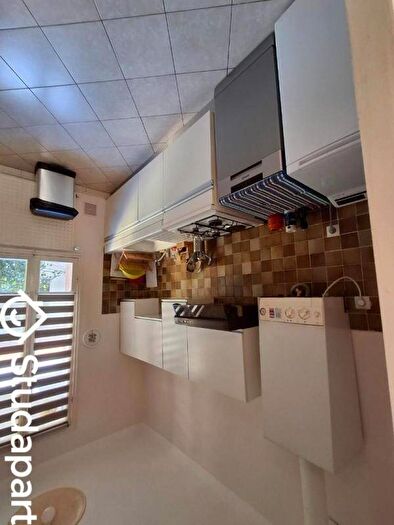 Appartement à louer - Bioves-Casino, Menton - 1 pièce - 2 chambres